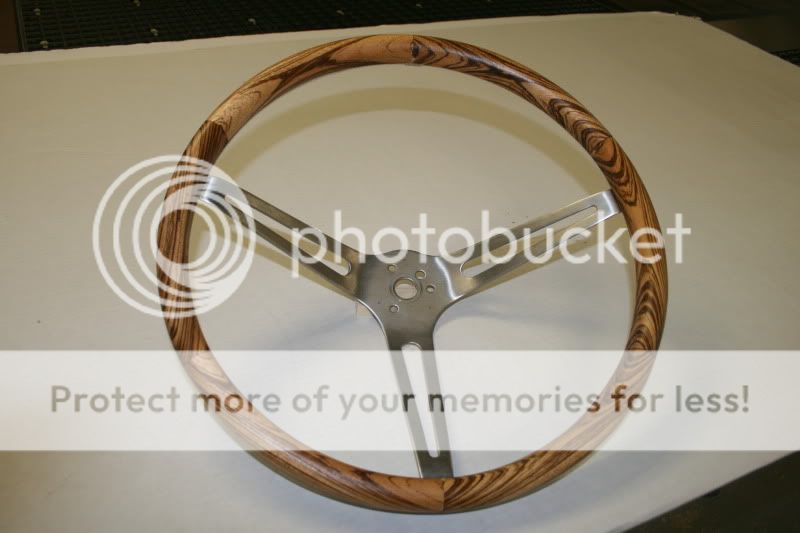 Finished look of the (custom wood) steering wheels I've been building ...